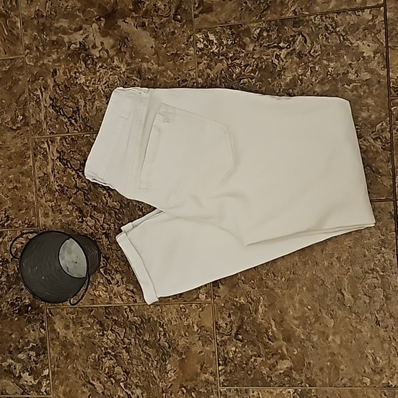 Jessica Simpson | Jeans | Jessica Simpson Size 628 White Rolled Crop ...